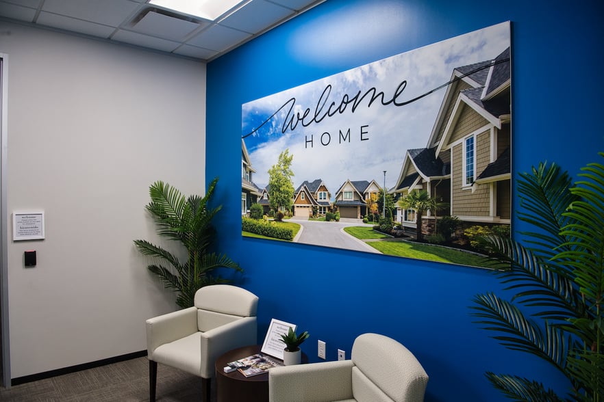 Should I swipe my card or insert the chip when paying? What’s the ...